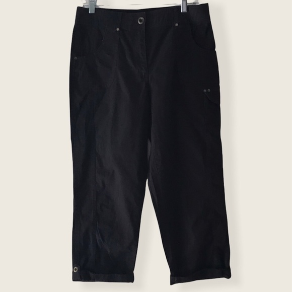 Counterparts | Pants & Jumpsuits | Counterparts Black Cuffed Capri ...